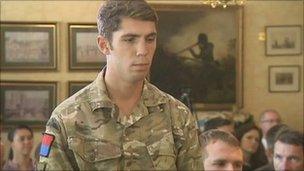 Brighton soldier Lewis Denyer honoured for bravery - BBC News