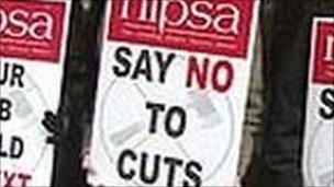Northern Ireland Nipsa members to vote on strike action - BBC News