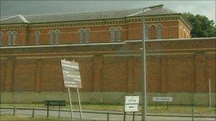 Broadmoor secure hospital's heritage 'at risk' - BBC News