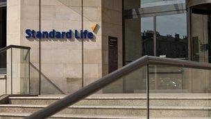 Canadian boost for Standard Life - BBC News