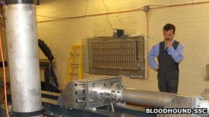 Bloodhound diary: Back in the driving seat - BBC News