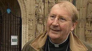 Occupy camp at Exeter Cathedral is copycat, says bishop - BBC News