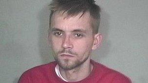 Man jailed for Gomersal mugging death - BBC News