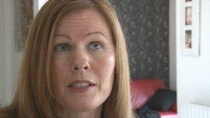 Angela Allison wins award for Diabetes Power website - BBC News
