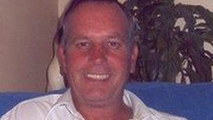 Anthony Raynor death: Tribute to 'loving grandfather' - BBC News