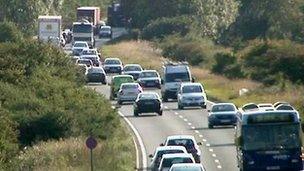 A453 widening scheme: Five months of closures planned - BBC News