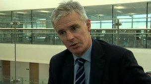 Northern Ireland construction firms look further afield - BBC News