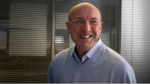 Smartphones, the internet and the smart energy revolution - BBC News