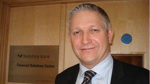Banks and small businesses aim for harmony - BBC News