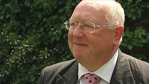 CBE for Professor John Wallwork, retired Papworth surgeon - BBC News