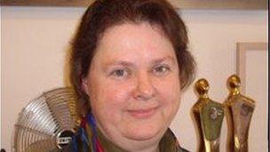 'States of fear' journalist Mary Raftery dies - BBC News