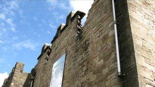 Rotherham's restored Boston Castle has rooftop ceremony - BBC News