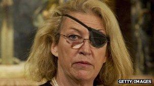 Jim Muir's tribute to Marie Colvin - BBC News