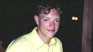 Jonathan Cairns murderer may be known by villagers - BBC News