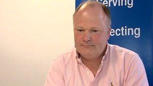 Shropshire armed robbery victims 'feared for their lives' - BBC News