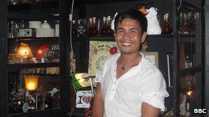 Eating your way to happiness in the Philippines - BBC News