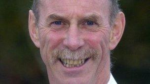 Chief Constable Tim Hollis: Commissioner role 'is untested' - BBC News