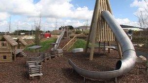 Heartlands 'cultural playground' opens in Cornwall - BBC News