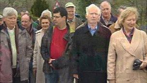 Frongoch ties to Irish Easter Rising remembered on Saturday - BBC News