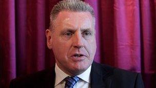 Vernon Coaker says NIO should be retained - BBC News