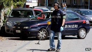 Italian nuclear boss shot and wounded in Genoa - BBC News