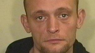 Ben Smith jailed for killing baby daughter Mia - BBC News