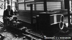 Coniston garden railway to be sold after Maj Hext death - BBC News