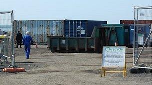 Guernsey recycling site closes temporarily - BBC News