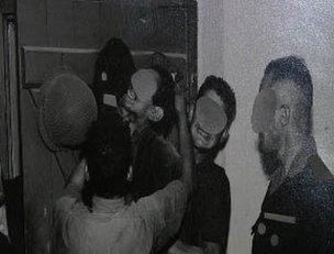 France's war in Algeria explored in Paris exhibition - BBC News