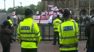 Eleven arrested at Rochdale EDL protest - BBC News