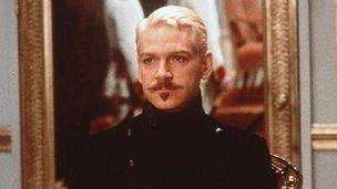 Arise Sir Ken: Kenneth Branagh profiled - BBC News