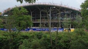 Worcester sports arena to open in 2013 - BBC News