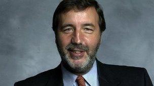 Nottinghamshire PCC election: Labour's Paddy Tipping wins - BBC News