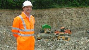 Lantoom slate quarry extension plan approved - BBC News