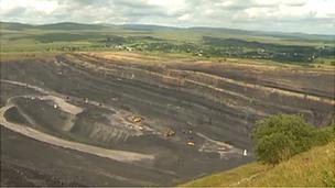 East Pit and Margam mines regeneration plans on show - BBC News