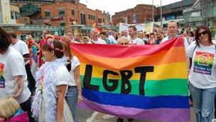 Liverpool Football Club join Pride parade - BBC News