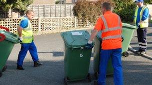 Leeds City Council bid for food waste proposal - BBC News