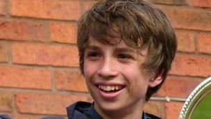 Charlie Hutton's propeller death accidental - BBC News