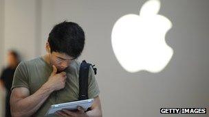 Apple becomes the 'most valuable company of all time' - BBC News