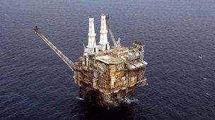 Brae Alpha platform workers called to muster over 'fire' - BBC News