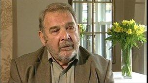 Jailed peer Hanningfield's prison reform hopes - BBC News