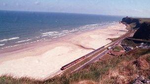 Boy picks up WW2 bomb on County Londonderry beach - BBC News