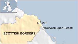 Borders scooter crash near Ayton kills teenager - BBC News