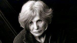£3m Royal Holloway theatre named after Caryl Churchill - BBC News