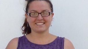 Young workers: 'Never forget your dreams' - BBC News