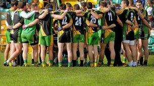 Thousands of Donegal fans at GAA final - BBC News