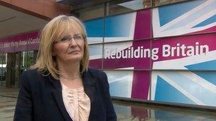 Labour's Margaret Curran defends universal benefits review - BBC News