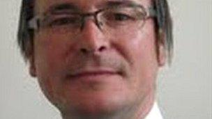 PCC election: Suspended Labour man Lee Barron still a candidate - BBC News