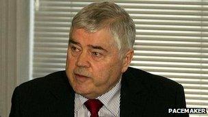 Belfast Health Trust chairman Pat McCartan stands down - BBC News