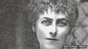 Penrhyn Castle Alice Douglas-Pennant 'love story' uncovered - BBC News